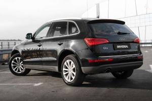 Black Audi Q5 2015 in Vilnius, with an engine capacity of 1.97 L and mileage of 215 thousand km for 14900 €, photo 10 on AUTOMOTO.COM.LV