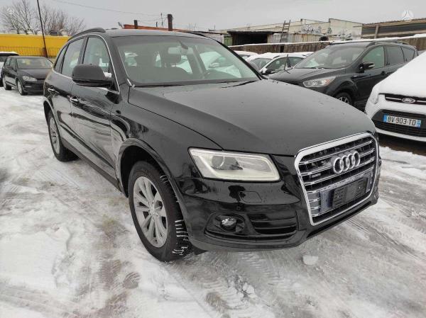 Black Audi Q5 2015 in Panevezys, with an engine capacity of 1.97 L and mileage of 260 thousand km for 12500 €, photo 3 on AUTOMOTO.COM.LV