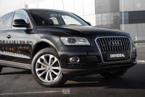 Black Audi Q5 2015 in Vilnius, with an engine capacity of 1.97 L and mileage of 215 thousand km for 14900 €, photo 2 on AUTOMOTO.COM.LV