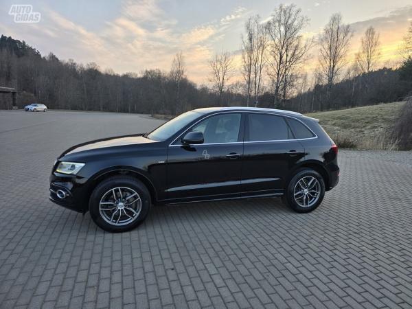 Melns Audi Q5 2015 Viļņa, ar dzinēja tilpumu 2.00 L un nobraukumu 225 tūkst. km par 14950 €, foto 3 vietnē AUTOMOTO.COM.LV