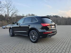 Black Audi Q5 2015 in Vilnius, with an engine capacity of 2.00 L and mileage of 225 thousand km for 14950 €, photo 7 on AUTOMOTO.COM.LV