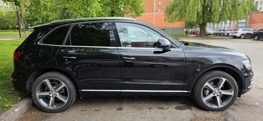 Melns Audi Q5 2015 Viļņa, ar dzinēja tilpumu 3.00 L un nobraukumu 337 tūkst. km par 12500 €, foto 6 vietnē AUTOMOTO.COM.LV