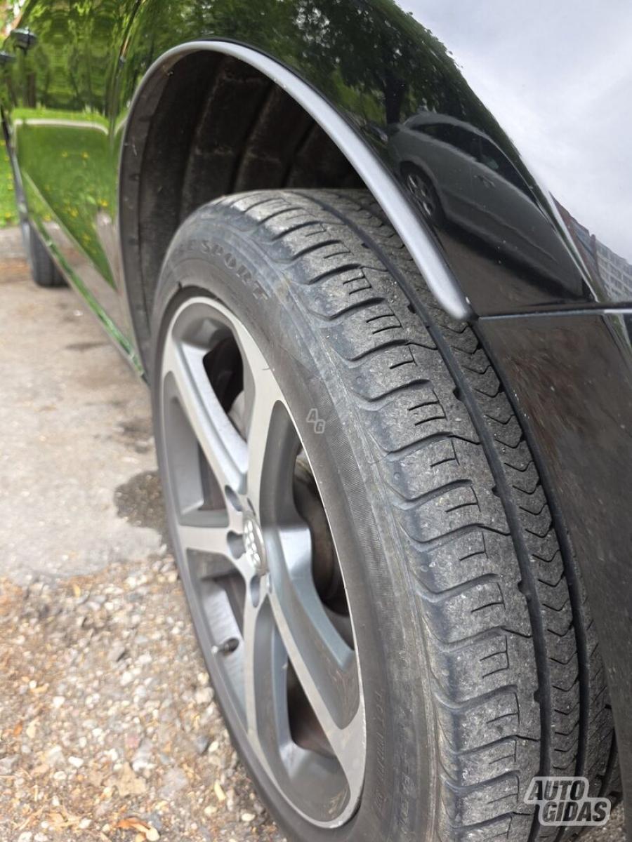 Melns Audi Q5 2015 Viļņa, ar dzinēja tilpumu 3.00 L un nobraukumu 337 tūkst. km par 12500 €, foto 26 vietnē AUTOMOTO.COM.LV
