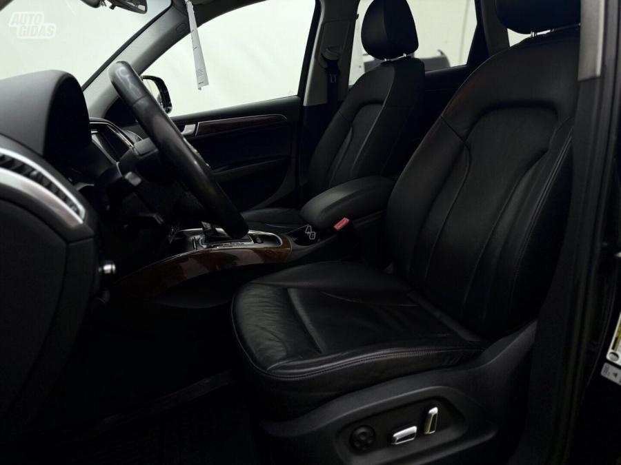 Черный Ауди Ку 5 2015 в Авиженяй, объемом двигателя 2.00 л и пробегом 192 тыс. км за 13000 €, фото 11 на AUTOMOTO.COM.LV
