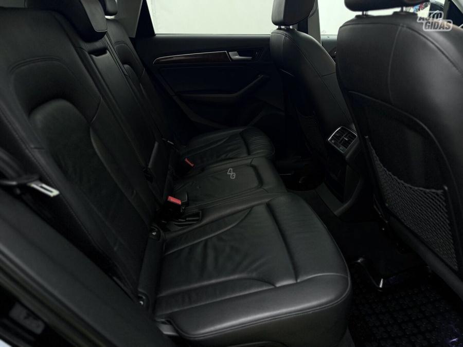Черный Ауди Ку 5 2015 в Авиженяй, объемом двигателя 2.00 л и пробегом 192 тыс. км за 13000 €, фото 15 на AUTOMOTO.COM.LV