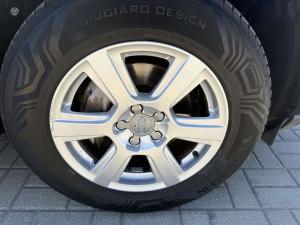 Melns Audi Q5 2015 Tauragė, ar dzinēja tilpumu 1.97 L un nobraukumu 289 tūkst. km par 10500 €, foto 29 vietnē AUTOMOTO.COM.LV