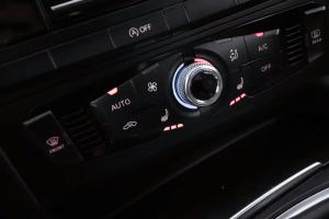 Черный Ауди Ку 5 2015 в Елгава, объемом двигателя 2.00 л и пробегом 220 тыс. км за 14990 €, фото 23 на AUTOMOTO.COM.LV