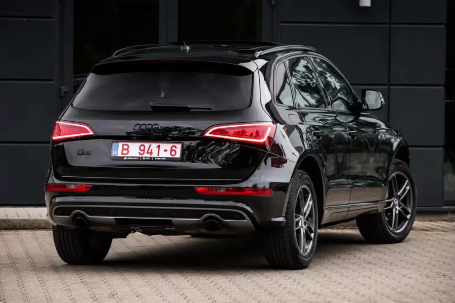 Melns Audi Q5 2015 Jelgava, ar dzinēja tilpumu 2.00 L un nobraukumu 157 tūkst. km par 16990 €, foto 11 vietnē AUTOMOTO.COM.LV
