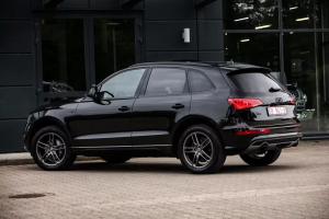Melns Audi Q5 2015 Jelgava, ar dzinēja tilpumu 2.00 L un nobraukumu 157 tūkst. km par 16990 €, foto 17 vietnē AUTOMOTO.COM.LV