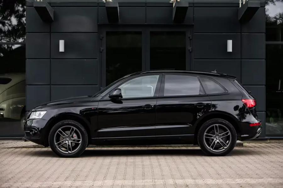 Melns Audi Q5 2015 Jelgava, ar dzinēja tilpumu 2.00 L un nobraukumu 157 tūkst. km par 16990 €, foto 19 vietnē AUTOMOTO.COM.LV