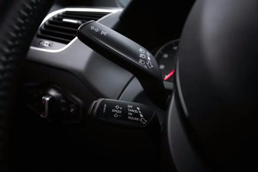 Melns Audi Q5 2015 Jelgava, ar dzinēja tilpumu 2.00 L un nobraukumu 157 tūkst. km par 16990 €, foto 54 vietnē AUTOMOTO.COM.LV