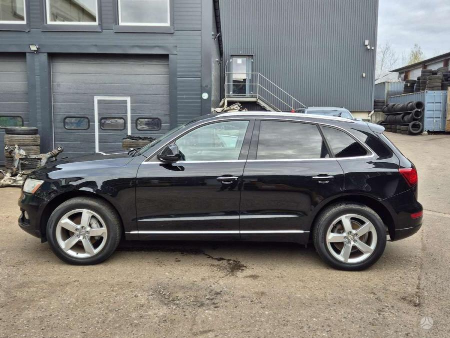 Melns Audi Q5 2015 Viļņa, ar dzinēja tilpumu 1.98 L un nobraukumu 143 tūkst. km par 6900 €, foto 5 vietnē AUTOMOTO.COM.LV