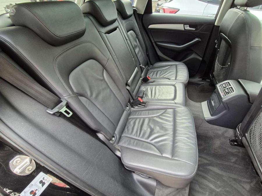 Melns Audi Q5 2015 Viļņa, ar dzinēja tilpumu 1.98 L un nobraukumu 143 tūkst. km par 6900 €, foto 12 vietnē AUTOMOTO.COM.LV