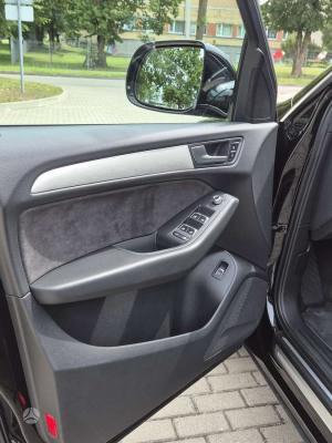 Melns Audi Q5 2015 Šauļi, ar dzinēja tilpumu 1.97 L un nobraukumu 329 tūkst. km par 12800 €, foto 22 vietnē AUTOMOTO.COM.LV