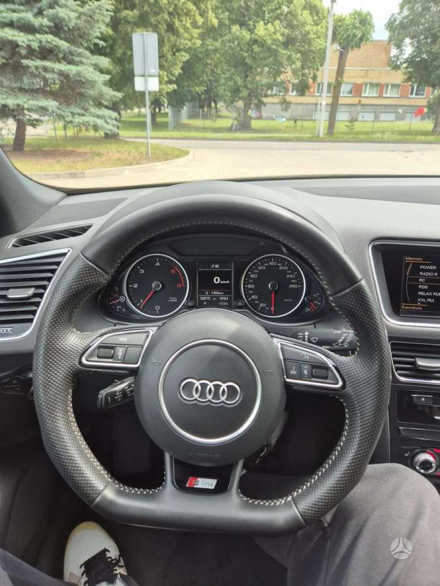 Melns Audi Q5 2015 Šauļi, ar dzinēja tilpumu 1.97 L un nobraukumu 329 tūkst. km par 12800 €, foto 26 vietnē AUTOMOTO.COM.LV