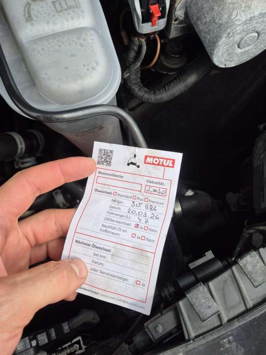 Melns Audi Q5 2015 Šauļi, ar dzinēja tilpumu 1.97 L un nobraukumu 329 tūkst. km par 12800 €, foto 41 vietnē AUTOMOTO.COM.LV