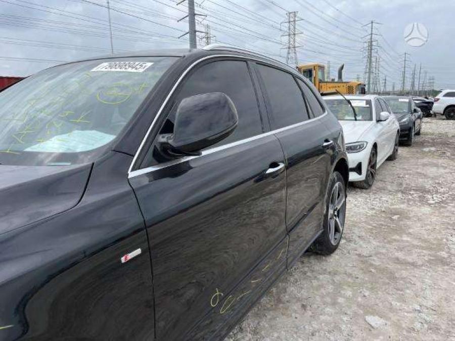 Black Audi Q5 2015 in Vilnius, with an engine capacity of 3.00 L and mileage of 156 thousand km for 6900 €, photo 7 on AUTOMOTO.COM.LV