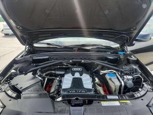Black Audi Q5 2015 in Vilnius, with an engine capacity of 3.00 L and mileage of 156 thousand km for 6900 €, photo 26 on AUTOMOTO.COM.LV