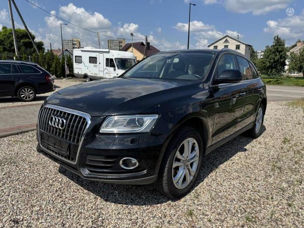 Melns Audi Q5 2015 Alīta, ar dzinēja tilpumu 2.00 L un nobraukumu 175 tūkst. km par 9950 €, foto 1 vietnē AUTOMOTO.COM.LV