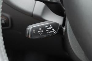 Black Audi Q5 2015 in Marupe, with an engine capacity of 2.00 L and mileage of 240 thousand km for 11950 €, photo 12 on AUTOMOTO.COM.LV