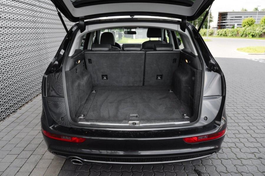 Black Audi Q5 2015 in Marupe, with an engine capacity of 2.00 L and mileage of 240 thousand km for 11950 €, photo 22 on AUTOMOTO.COM.LV