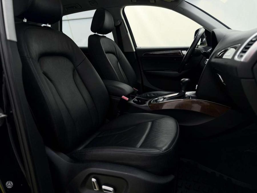 Melns Audi Q5 2015 Viļņa, ar dzinēja tilpumu 3.00 L un nobraukumu 232 tūkst. km par 11800 €, foto 16 vietnē AUTOMOTO.COM.LV