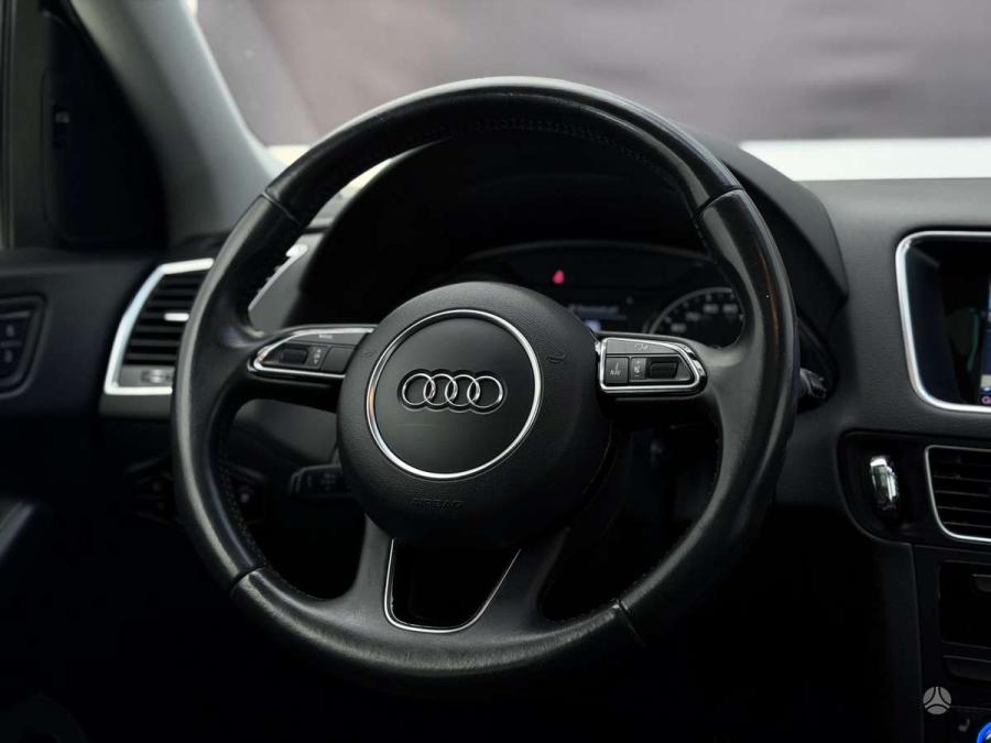 Melns Audi Q5 2015 Viļņa, ar dzinēja tilpumu 3.00 L un nobraukumu 232 tūkst. km par 11800 €, foto 20 vietnē AUTOMOTO.COM.LV
