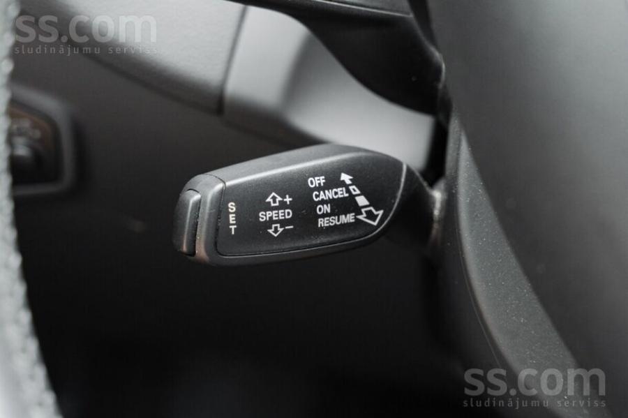 Melns Audi Q5 2015 Rīga, ar dzinēja tilpumu 2.00 L un nobraukumu 240 tūkst. km par 11950 €, foto 12 vietnē AUTOMOTO.COM.LV