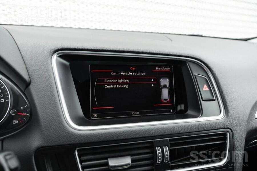 Melns Audi Q5 2015 Rīga, ar dzinēja tilpumu 2.00 L un nobraukumu 240 tūkst. km par 11950 €, foto 17 vietnē AUTOMOTO.COM.LV