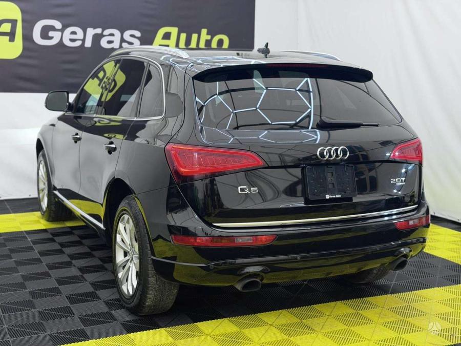 Black Audi Q5 2015 in Vilnius, with an engine capacity of 1.98 L and mileage of 192 thousand km for 11999 €, photo 7 on AUTOMOTO.COM.LV