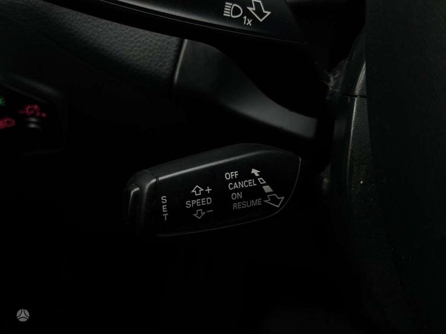 Black Audi Q5 2015 in Vilnius, with an engine capacity of 1.98 L and mileage of 192 thousand km for 11999 €, photo 30 on AUTOMOTO.COM.LV