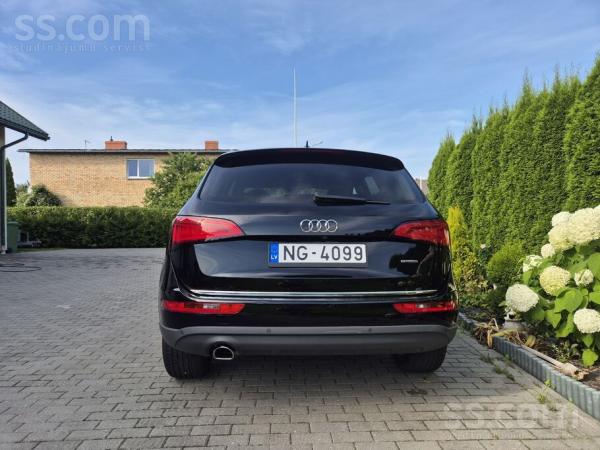 Black Audi Q5 2015 in Cesis, with an engine capacity of 2.00 L and mileage of 394 thousand km for 12500 €, photo 7 on AUTOMOTO.COM.LV
