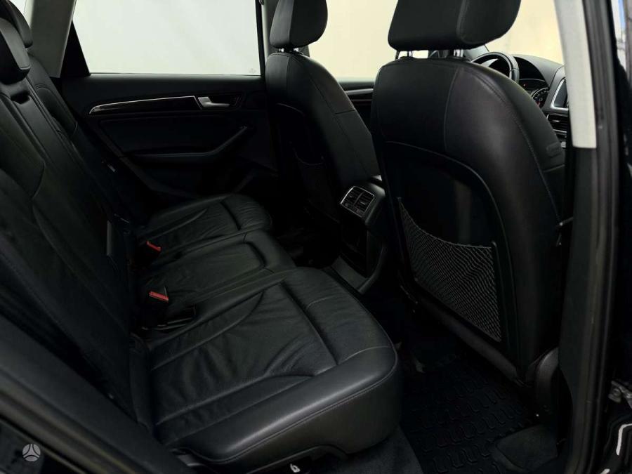 Black Audi Q5 2015 in Vilnius, with an engine capacity of 3.00 L and mileage of 232 thousand km for 11800 €, photo 15 on AUTOMOTO.COM.LV