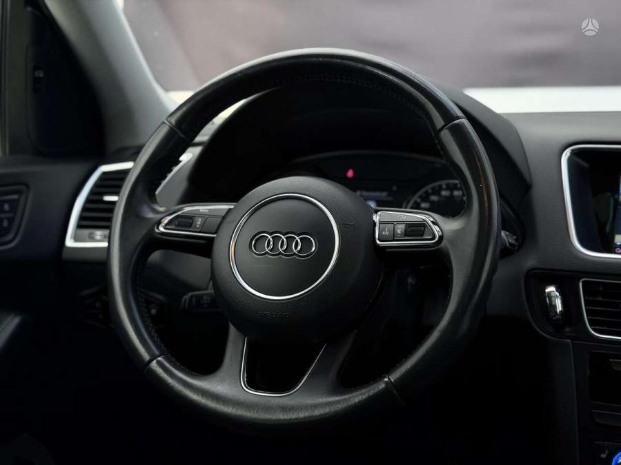 Black Audi Q5 2015 in Vilnius, with an engine capacity of 3.00 L and mileage of 232 thousand km for 11800 €, photo 20 on AUTOMOTO.COM.LV