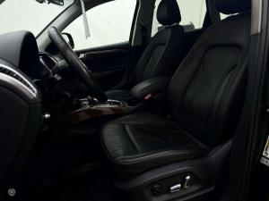 Black Audi Q5 2015 in Vilnius, with an engine capacity of 1.98 L and mileage of 192 thousand km for 11990 €, photo 11 on AUTOMOTO.COM.LV