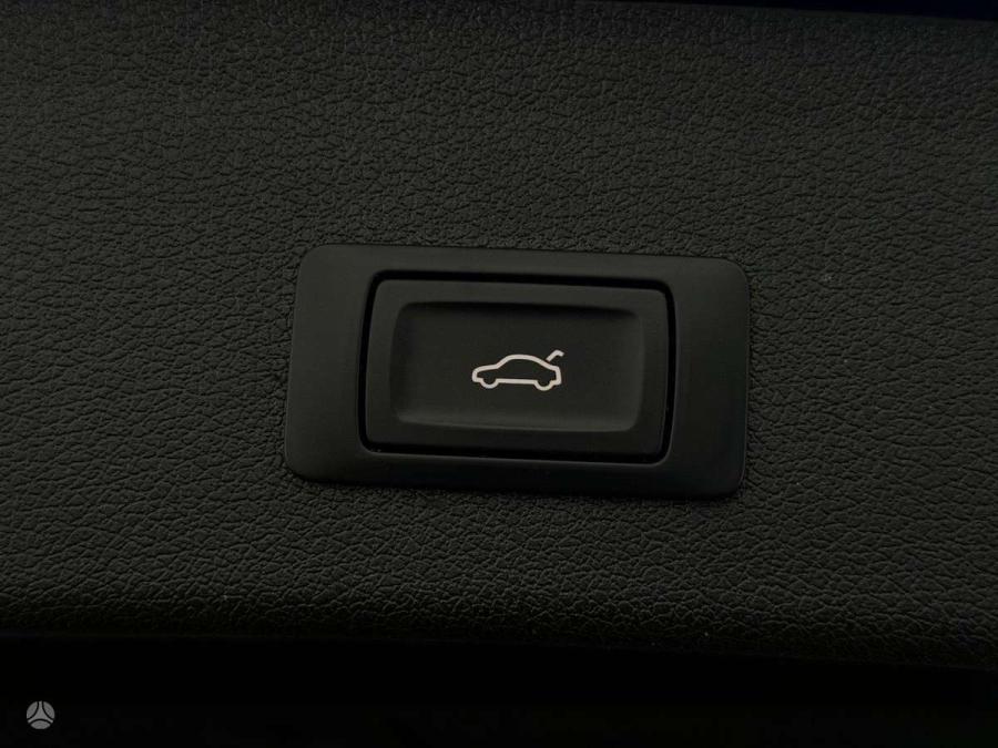 Black Audi Q5 2015 in Vilnius, with an engine capacity of 1.98 L and mileage of 192 thousand km for 11990 €, photo 14 on AUTOMOTO.COM.LV