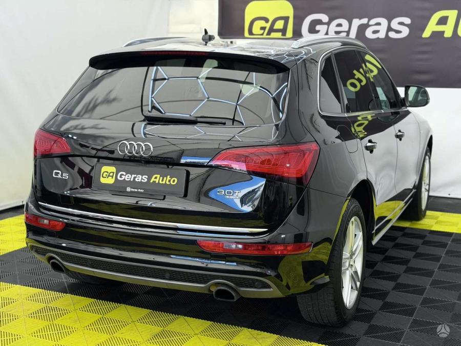 Black Audi Q5 2015 in Vilnius, with an engine capacity of 3.00 L and mileage of 232 thousand km for 11790 €, photo 7 on AUTOMOTO.COM.LV
