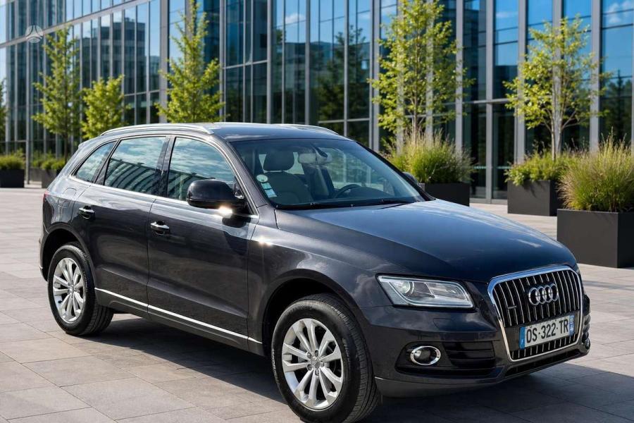 Melns Audi Q5 2015 Viļņa, ar dzinēja tilpumu 2.00 L un nobraukumu 260 tūkst. km par 12750 €, foto 3 vietnē AUTOMOTO.COM.LV