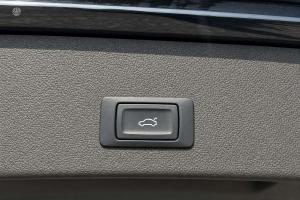 Melns Audi Q5 2015 Viļņa, ar dzinēja tilpumu 2.00 L un nobraukumu 260 tūkst. km par 12750 €, foto 14 vietnē AUTOMOTO.COM.LV