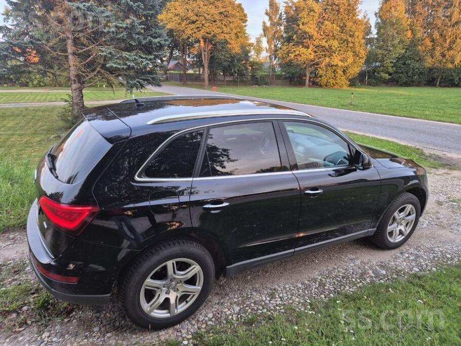 Black Audi Q5 2015 in Cesis, with an engine capacity of 2.00 L and mileage of 395 thousand km for 12200 €, photo 5 on AUTOMOTO.COM.LV