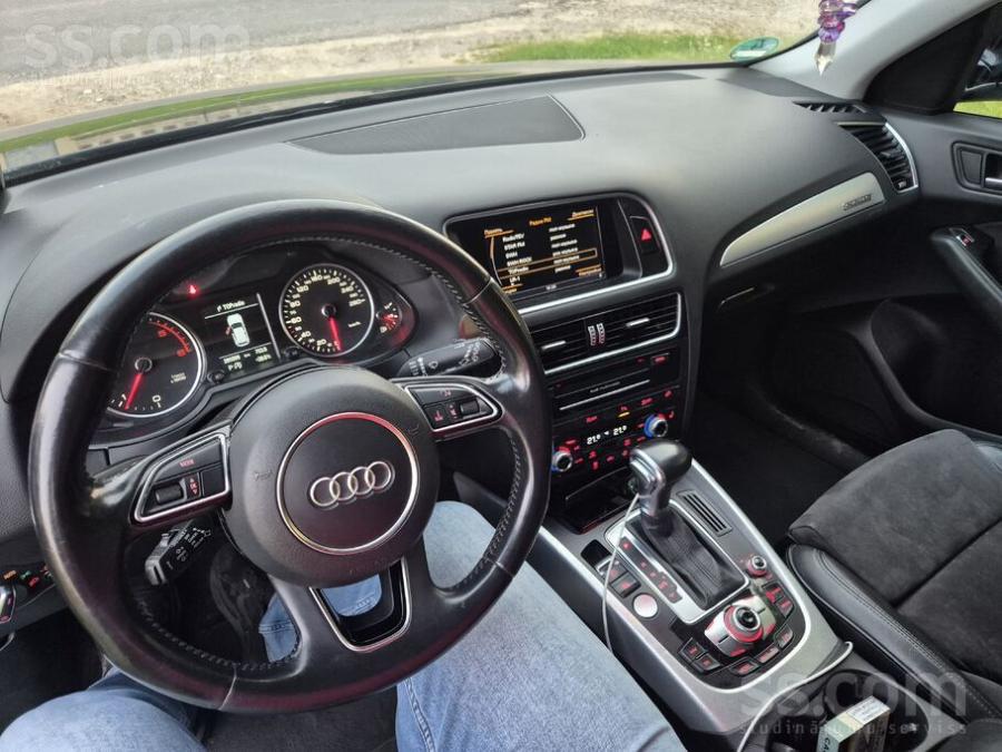 Black Audi Q5 2015 in Cesis, with an engine capacity of 2.00 L and mileage of 395 thousand km for 12200 €, photo 8 on AUTOMOTO.COM.LV