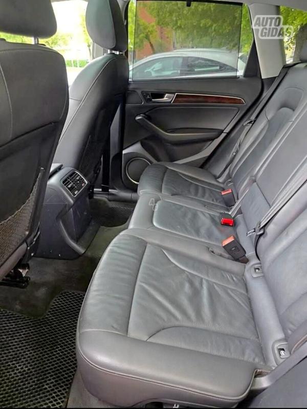 Melns Audi Q5 2015 Viļņa, ar dzinēja tilpumu 3.00 L un nobraukumu 340 tūkst. km par 13999 €, foto 11 vietnē AUTOMOTO.COM.LV
