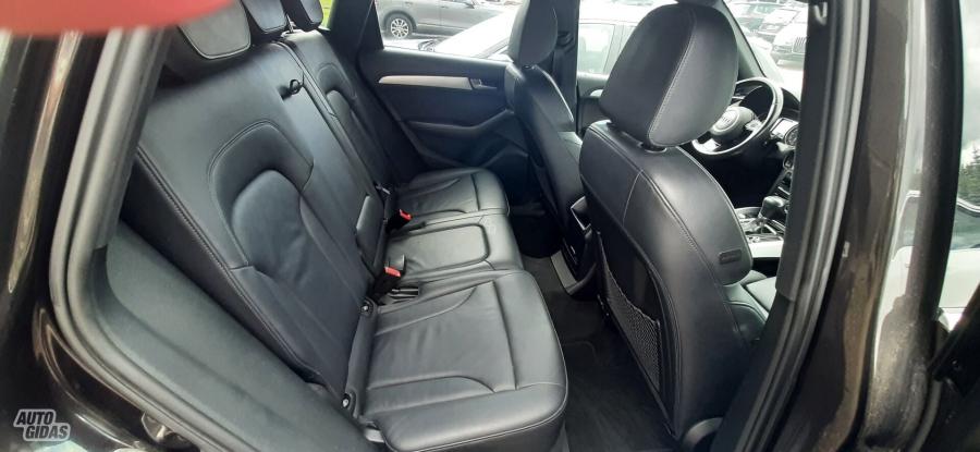 Melns Audi Q5 2015 Utena, ar dzinēja tilpumu 3.00 L un nobraukumu 300 tūkst. km par 12500 €, foto 7 vietnē AUTOMOTO.COM.LV