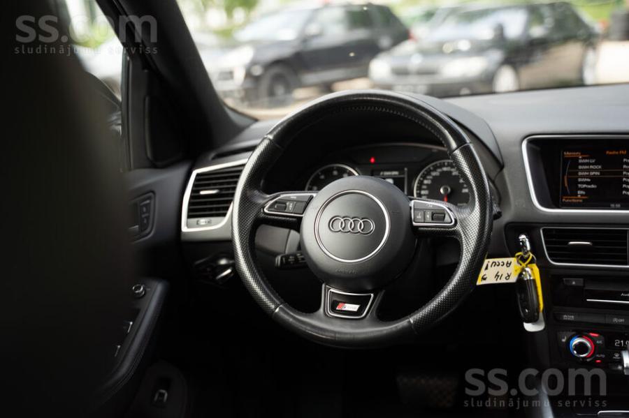 Black Audi Q5 2016 in Liepaja, with an engine capacity of 2.00 L and mileage of 22 thousand km for 13900 €, photo 17 on AUTOMOTO.COM.LV