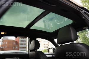 Black Audi Q5 2016 in Liepaja, with an engine capacity of 2.00 L and mileage of 22 thousand km for 13900 €, photo 33 on AUTOMOTO.COM.LV