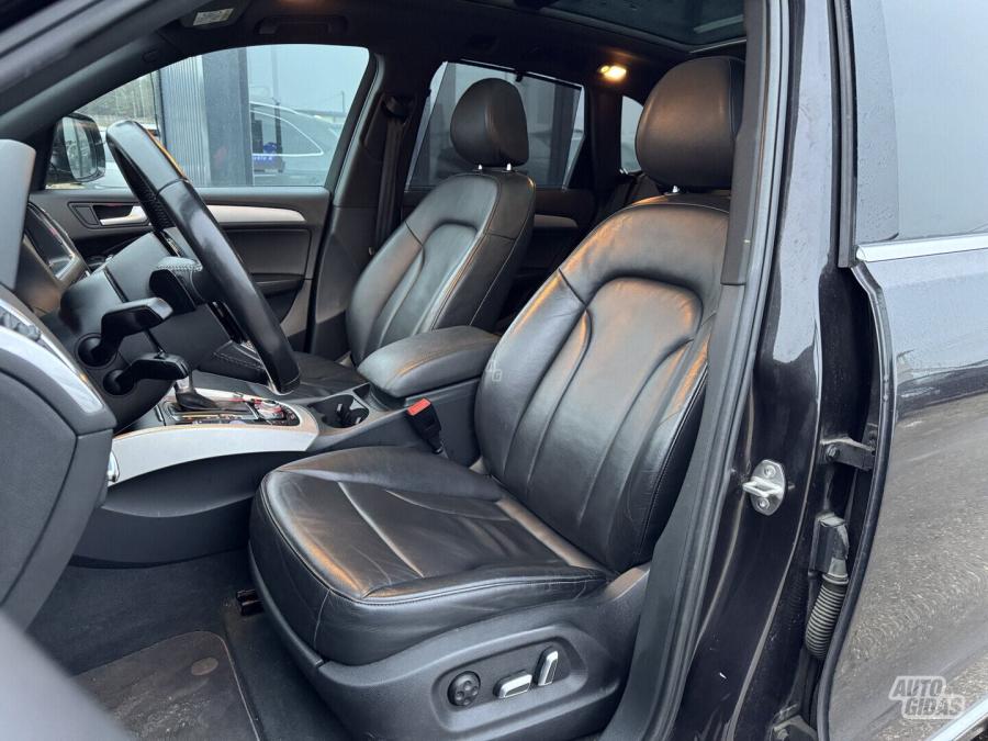 Black Audi Q5 2016 in Vilnius, with an engine capacity of 2.00 L and mileage of 196 thousand km for 14650 €, photo 5 on AUTOMOTO.COM.LV