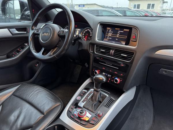 Black Audi Q5 2016 in Vilnius, with an engine capacity of 2.00 L and mileage of 196 thousand km for 14650 €, photo 10 on AUTOMOTO.COM.LV