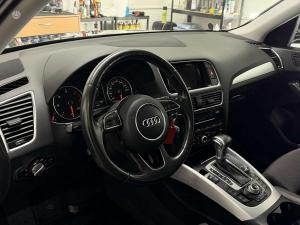 Black Audi Q5 2016 in Utena, with an engine capacity of 1.97 L and mileage of 238 thousand km for 14650 €, photo 14 on AUTOMOTO.COM.LV