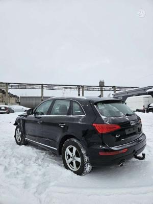 Melns Audi Q5 2016 Mažeikiai, ar dzinēja tilpumu 1.98 L un nobraukumu 310 tūkst. km par 5699 €, foto 5 vietnē AUTOMOTO.COM.LV