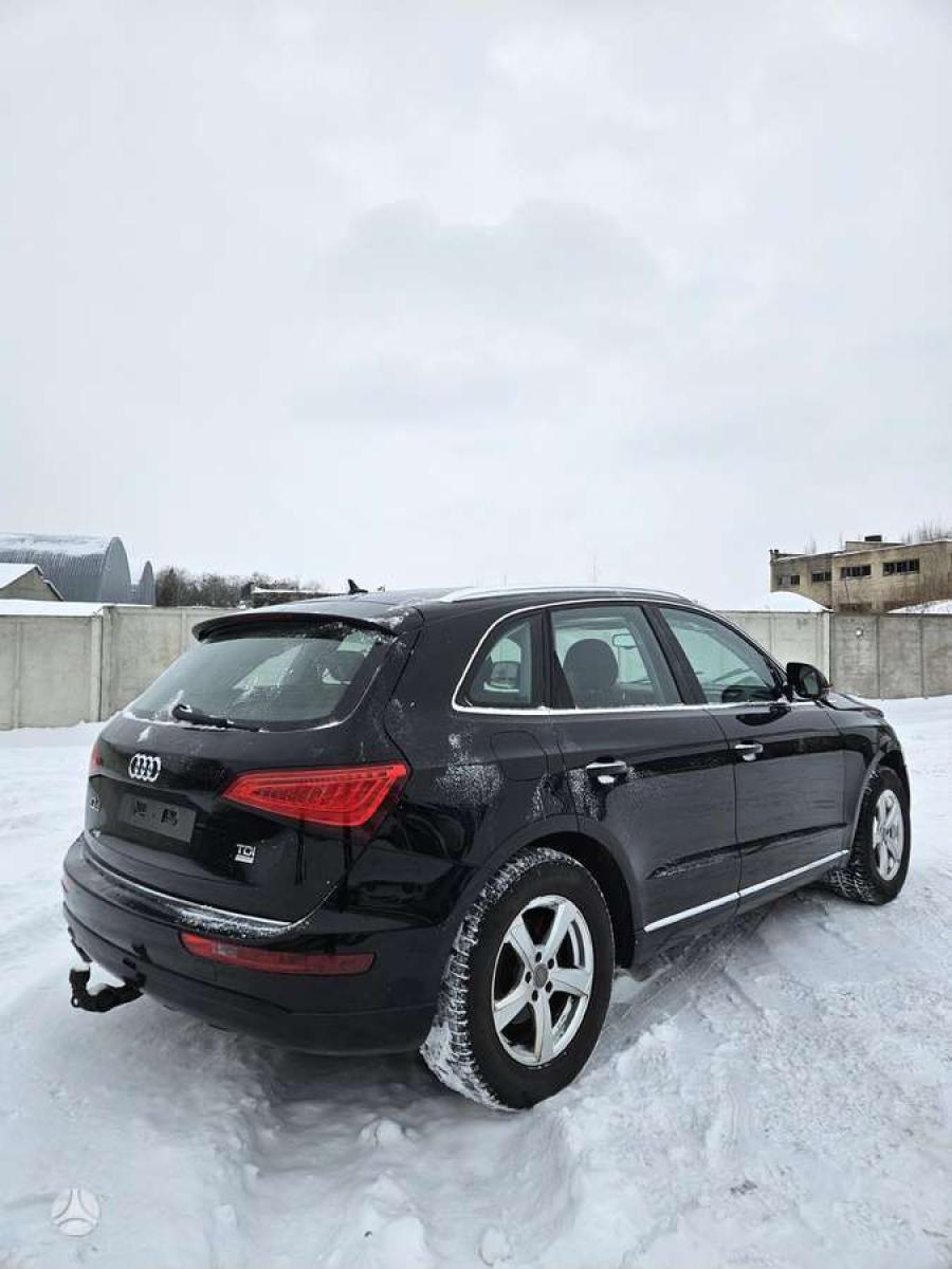 Melns Audi Q5 2016 Mažeikiai, ar dzinēja tilpumu 1.98 L un nobraukumu 310 tūkst. km par 5699 €, foto 7 vietnē AUTOMOTO.COM.LV